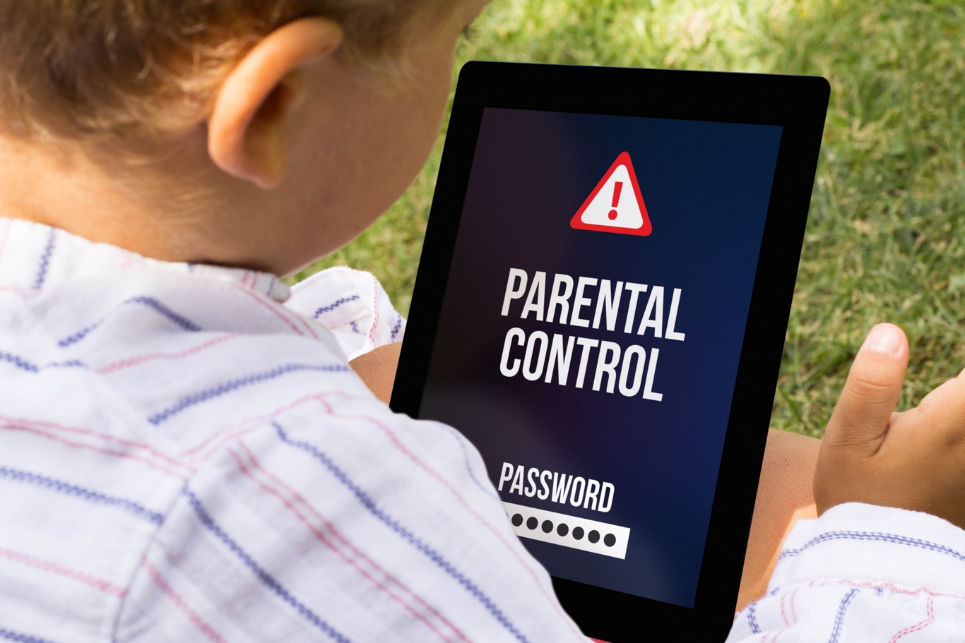Parental control su smartphone e siti obbligatorio da metà novembre per ...
